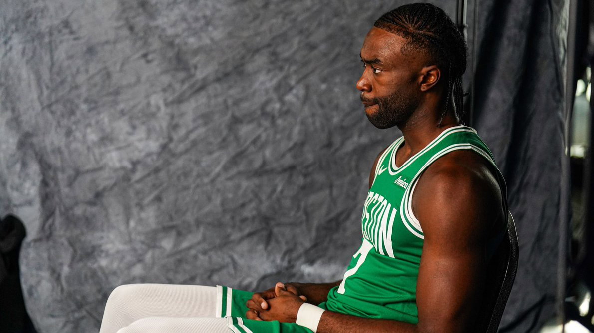 Boston Celtics Star Jaylen Brown Looks Unrecognizable After Shaving ...