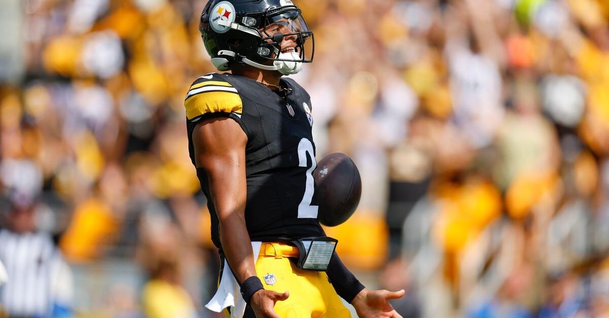 Dating Rumors Swirl Around Justin Fields After Instagram Model's ...