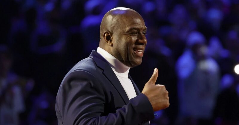 Magic Johnson Celebrates 33rd Wedding Anniversary with Wife Cookie - TMSPN
