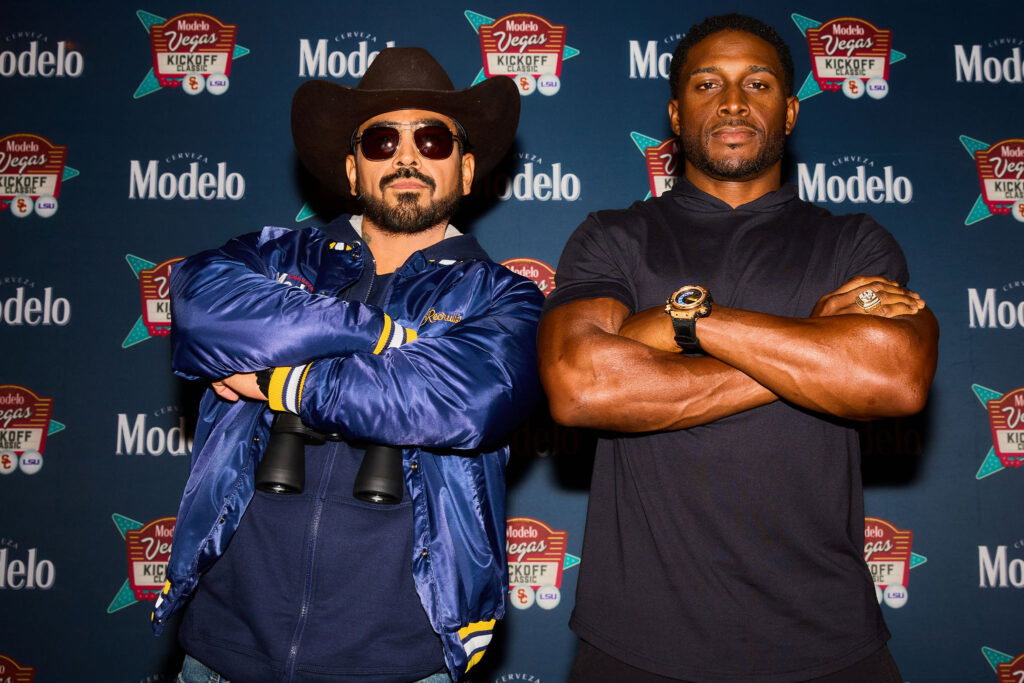 Reggie Bush Teams Up With Modelo To Recruit College Football's Most ...