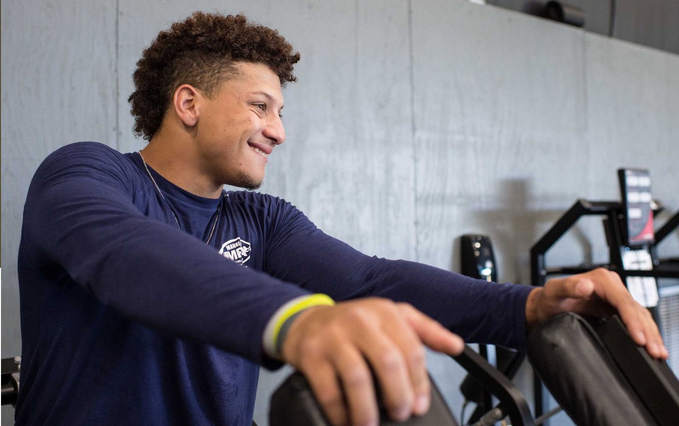 Patrick Mahomes Shares How He Passed the Time During Wife Brittany’s ...