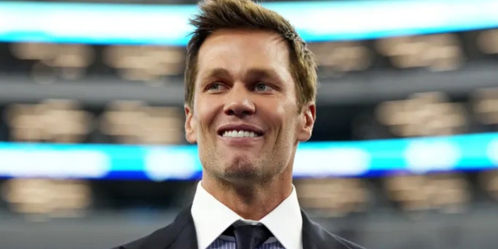 Tom Brady Delivers Harsh Snub to Patriots While Revealing His 'Greatest ...
