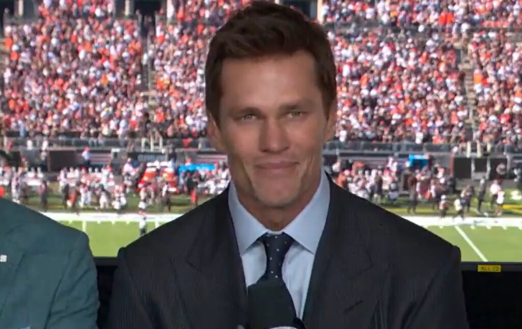 Veteran NFL Reporter Criticizes Tom Brady's Voice - TMSPN