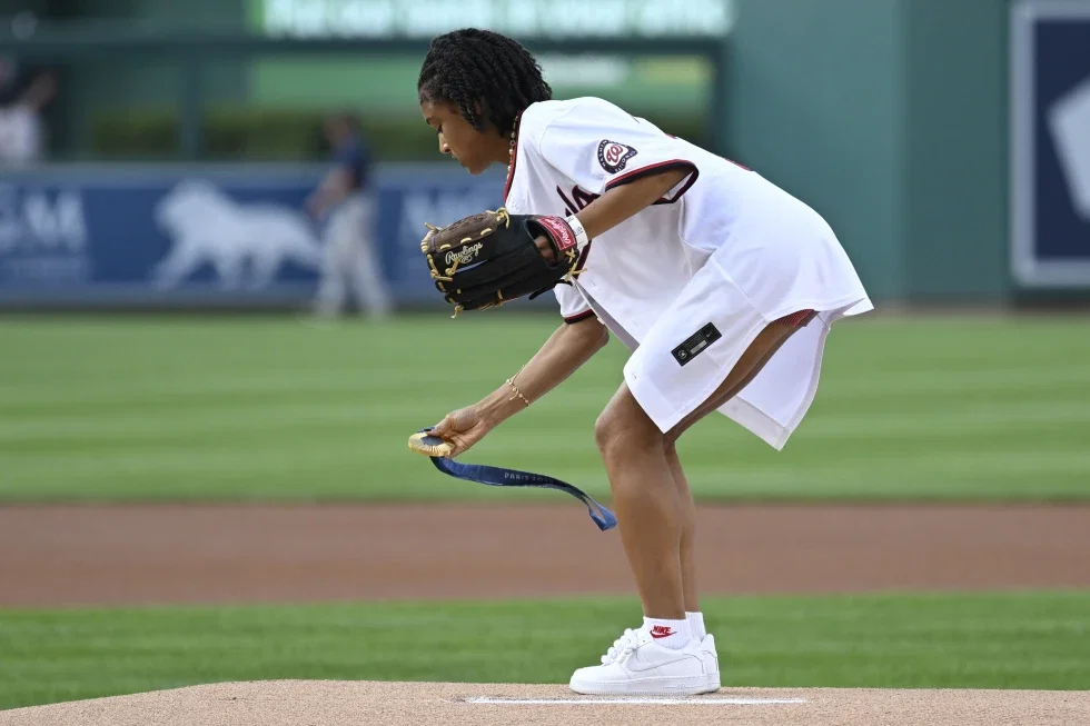 Women's Soccer Player Suffers Season-Ending Injury During MLB Game - TMSPN