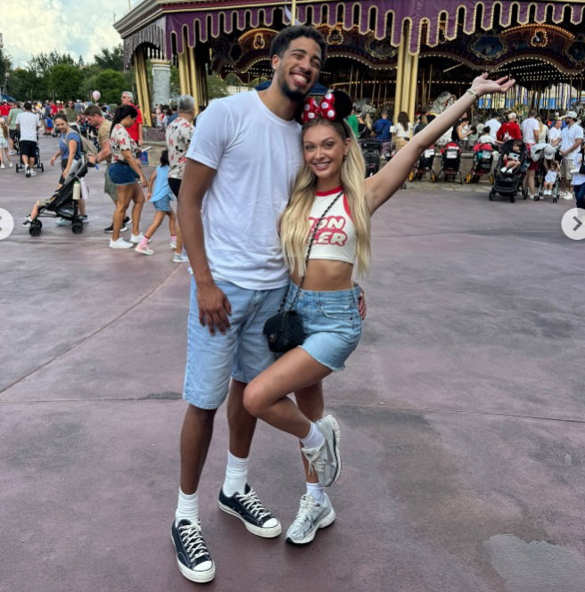 Tyrese Haliburton and Girlfriend Embrace Tourist Spirit at Disney World ...