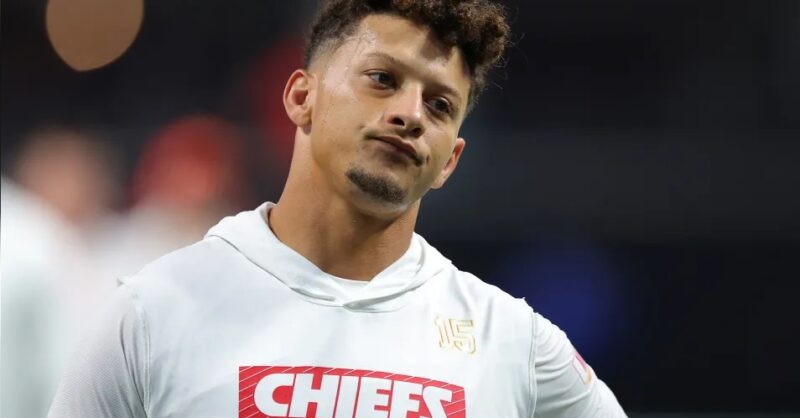 Patrick Mahomes Ignites NFL Rules Debate with Fake Out-of-Bounds Move ...