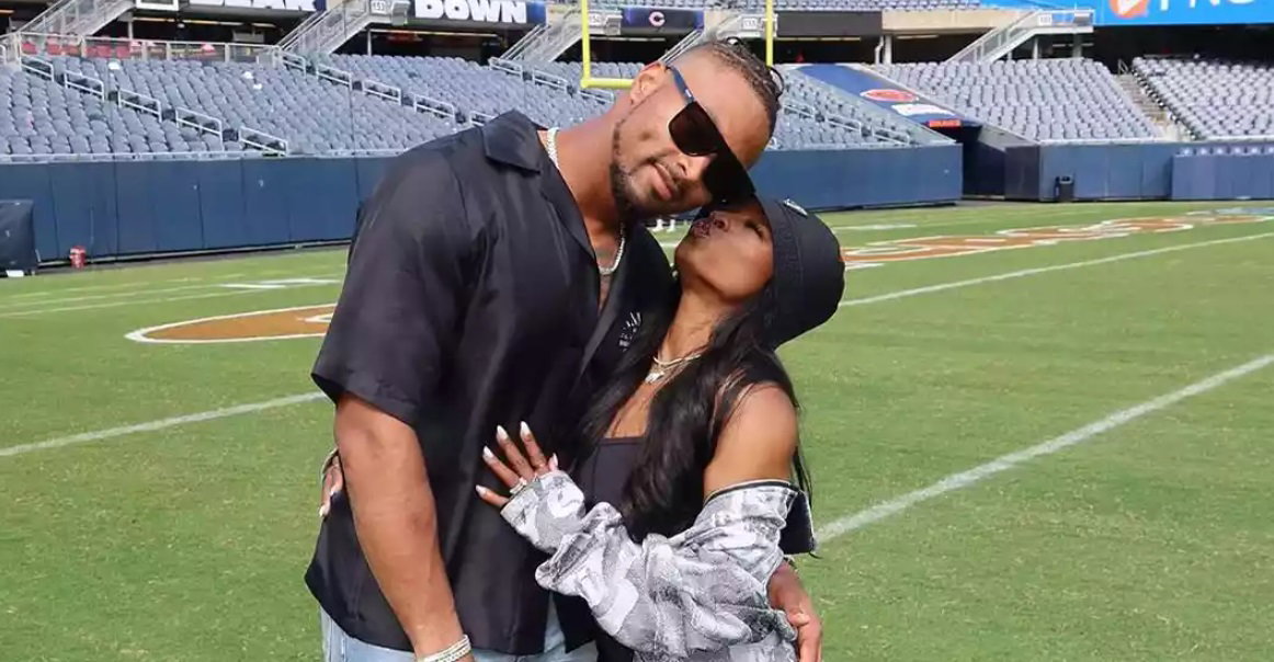 Simone Biles Stuns at Bears Game in Custom Ensemble Featuring Photos of ...