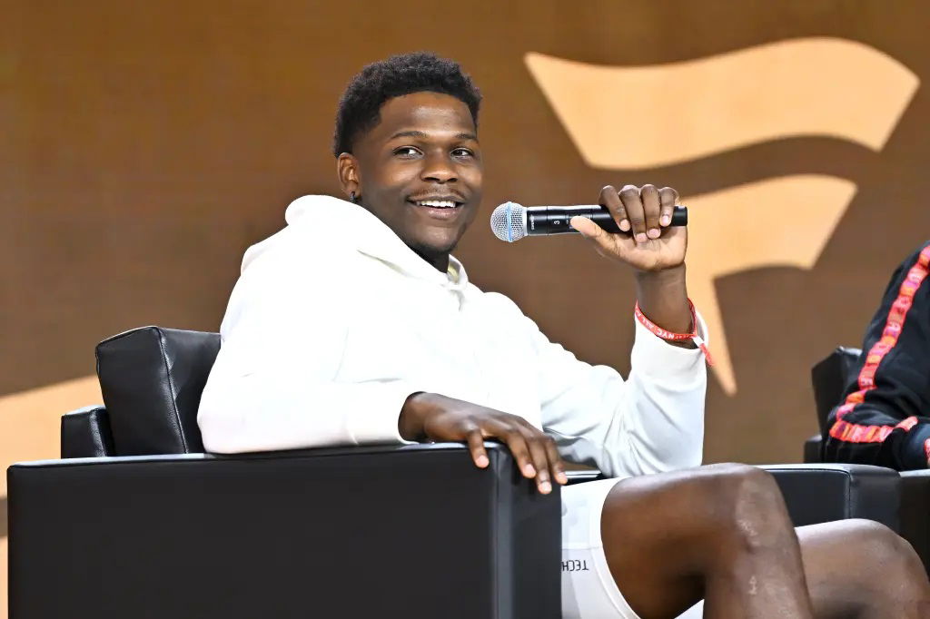 Anthony Edwards Taunts Lakers Fans with Profanity in Viral Postgame ...