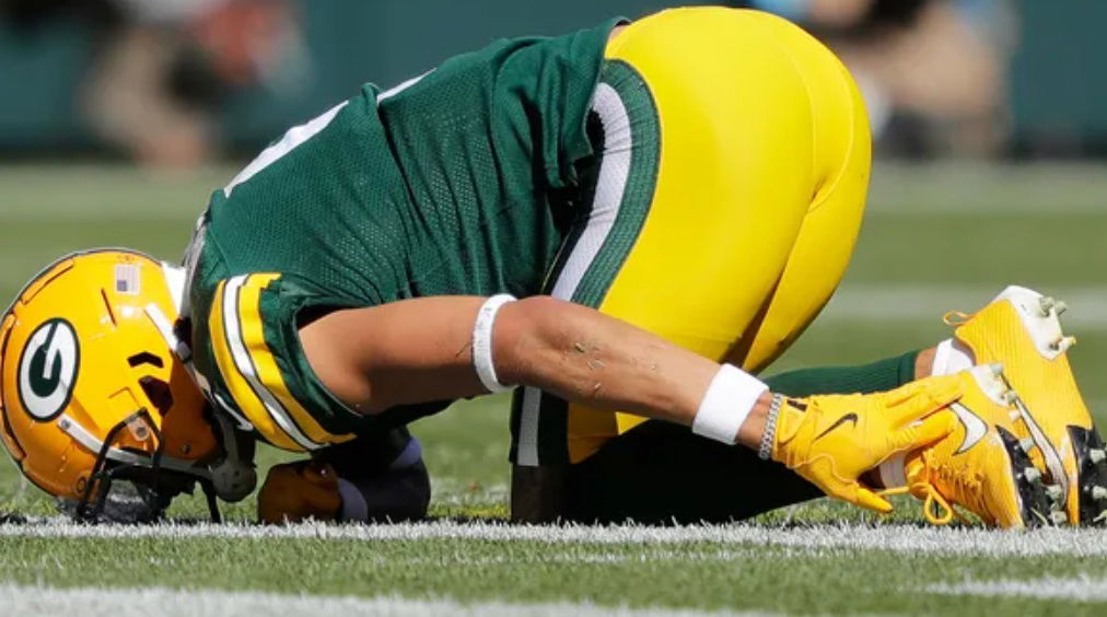 Twitter NFL Doctor Clashes with Christian Watson's Father Over Packers ...