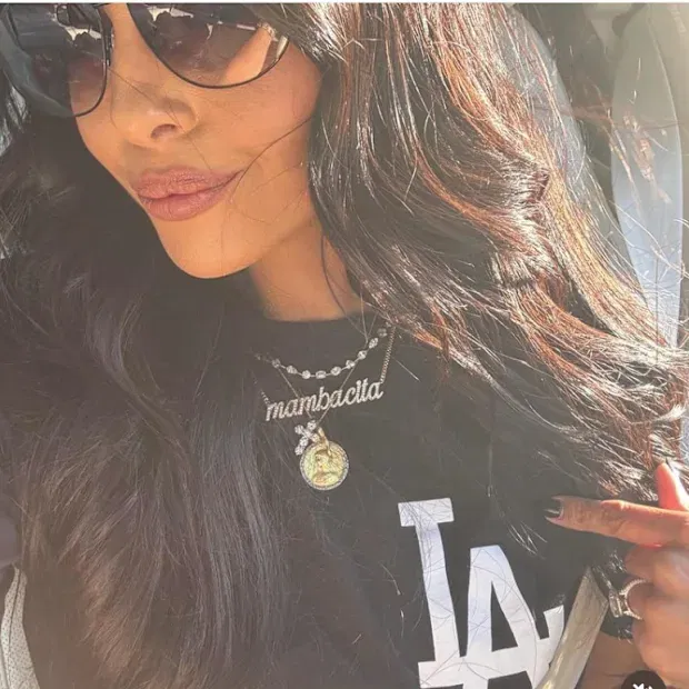 Vanessa Bryant Shares Empowering Dodgers Selfie Featuring Kobe's Iconic ...