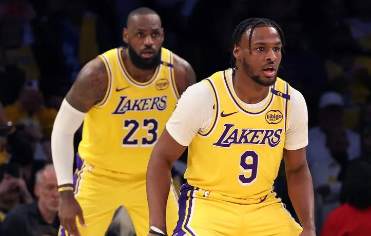 LeBron James Refuses to Waive No-Trade Clause Amid Lakers Trade Rumors - TMSPN
