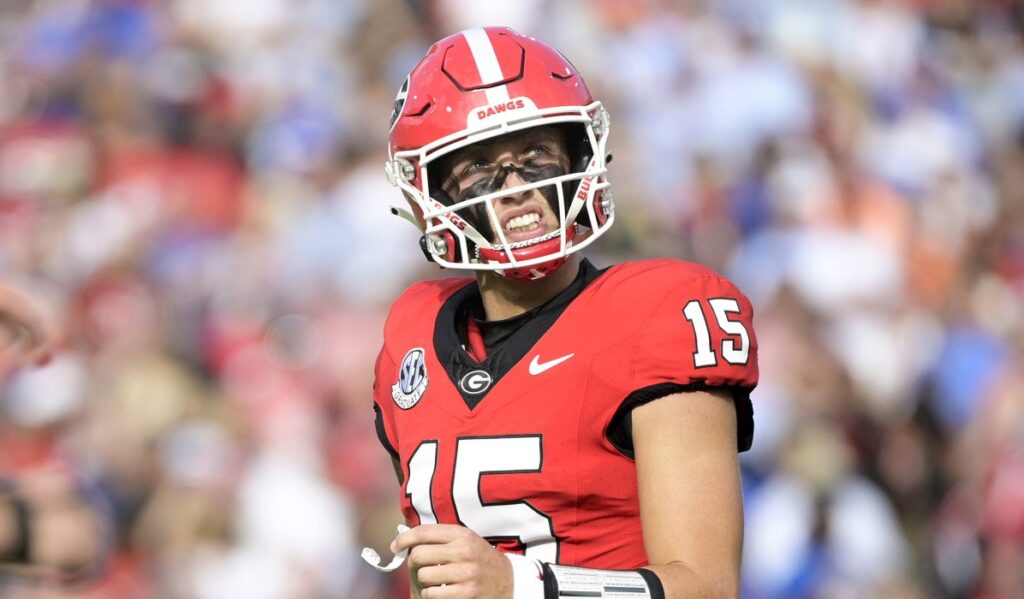 Georgia Anticipates QB Carson Beck Will Miss College Football Playoff ...