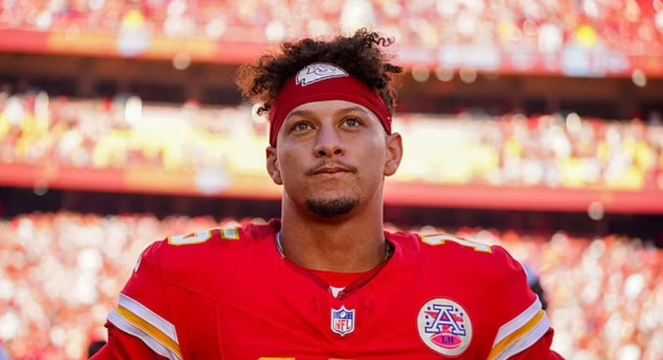 Patrick Mahomes’ Response to Raiders Firing Antonio Pierce Sparks Online Buzz - TMSPN