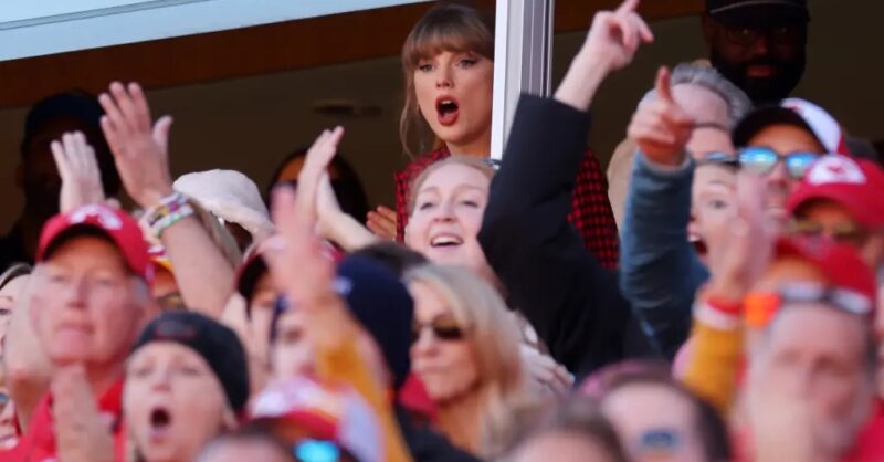 Taylor Swift 'Shocked' by Behavior of One NFL Fan Base - TMSPN