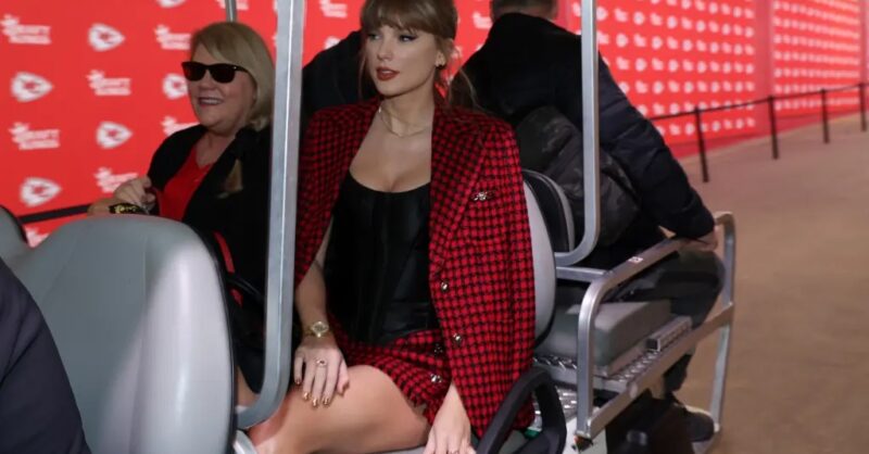 Taylor Swift Gently Reprimands Security Guard for Yelling at ...