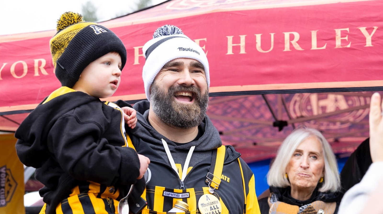 App State Football Fans Throw Snowballs at Players After Beer-Chugging ...