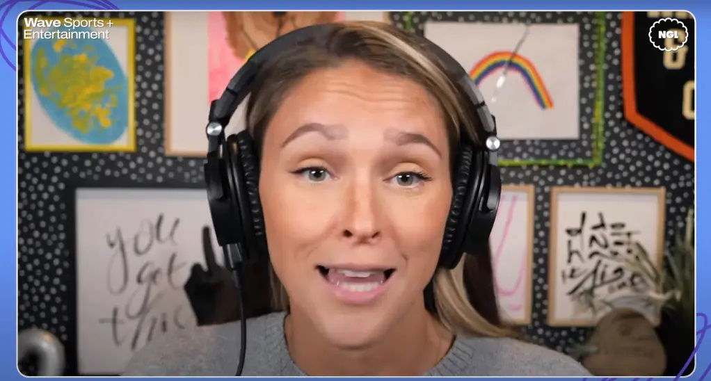 Kylie Kelce Hints at Baby No. 4’s Arrival and Jason’s Unusual Hospital ...