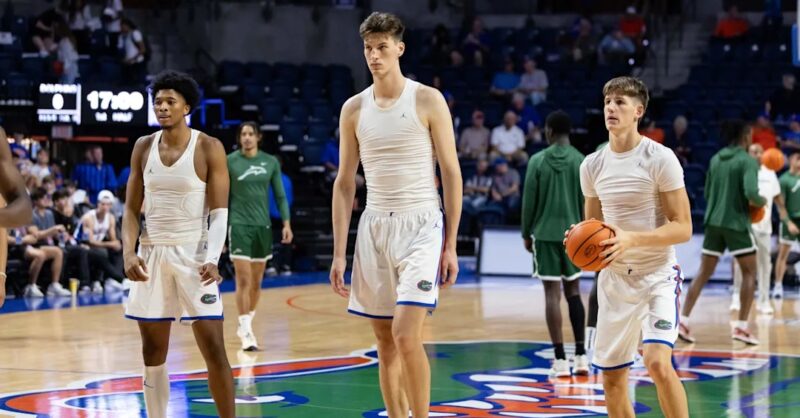 7-Foot-9 Freshman in Florida Stuns as World's Tallest Teen Dominates ...