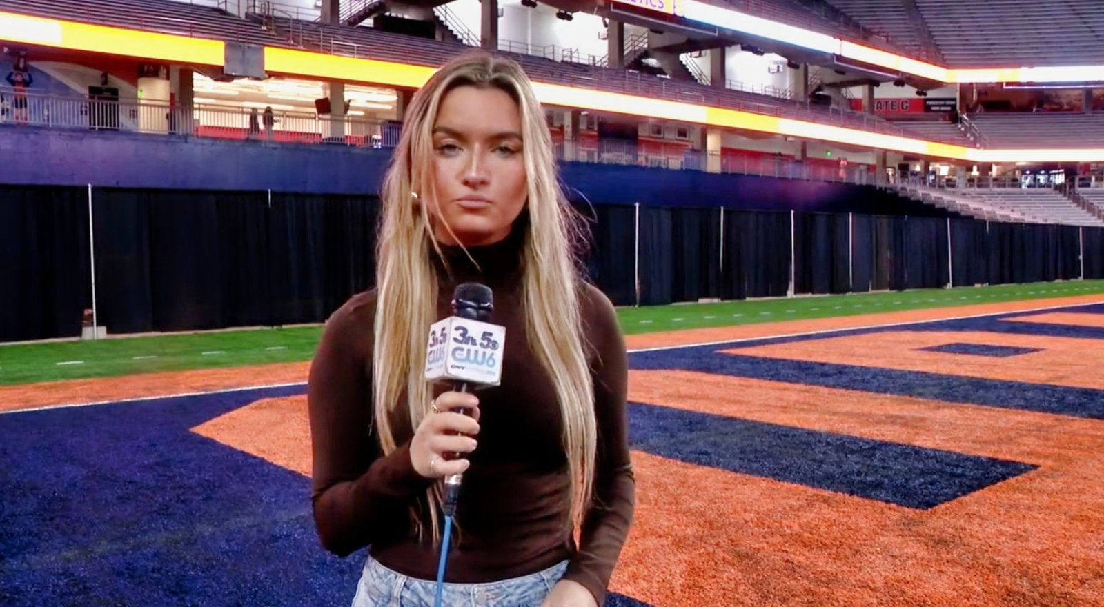 Miami Mascot Responds After Reporter Accuses Him of Flirting During ...