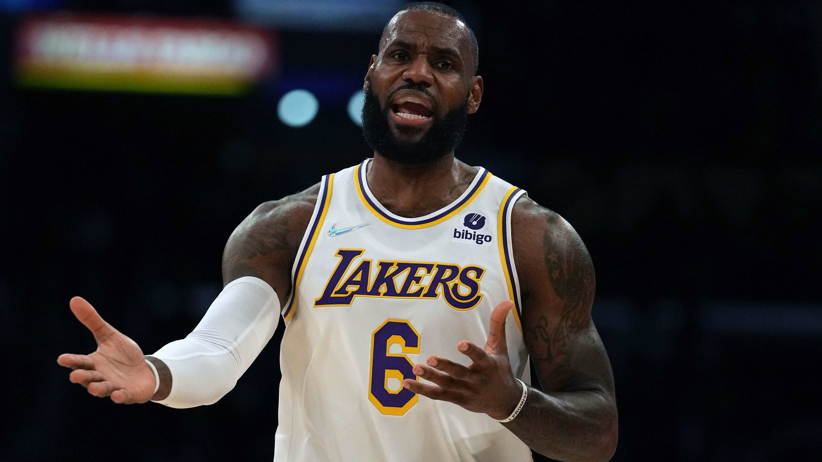 LeBron James Loses It: Furious Lakers Legend Grabs Referee During Wild ...