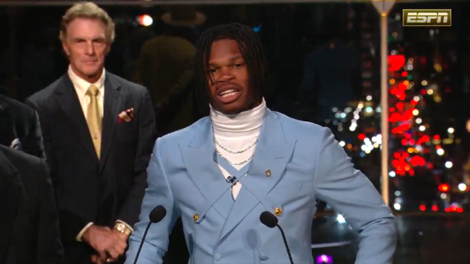 The Heartfelt Reason Travis Hunter's Father Missed Heisman Ceremony as ...