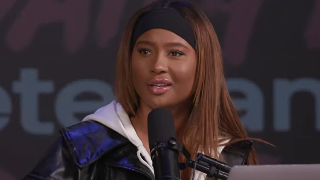 Kayla Nicole Applauds Ex Travis Kelce, Throws Shade at Mark Andrews ...