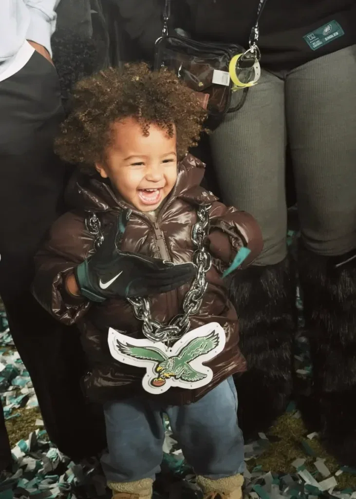 Saquon Barkley’s Adorable Son Steals the Show After Eagles’ NFC ...