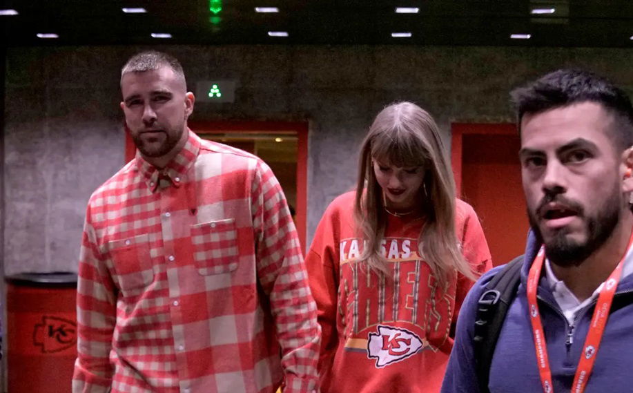 Former Chiefs Cheerleader Shares Taylor Swift and Travis Kelce’s ...