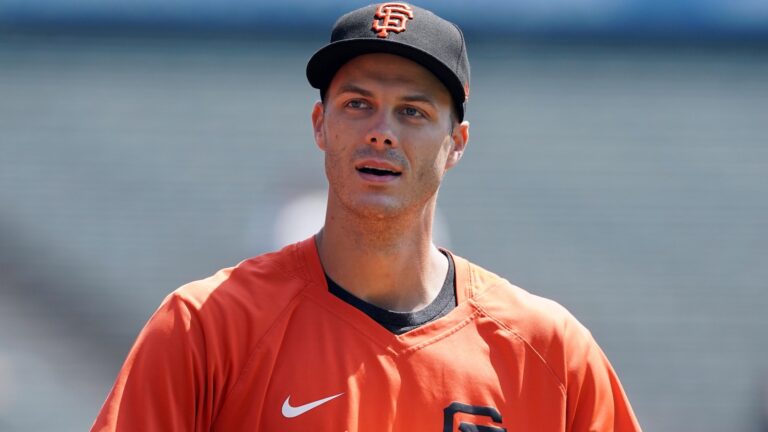 Giants Pitcher Chooses Perfect 'Baseball Name' for His Newborn Baby - TMSPN