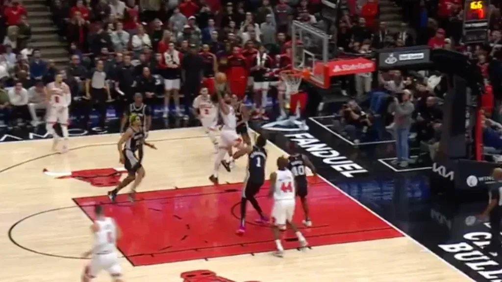 Bulls Guard Coby White Stuns Victor Wembanyama with Epic Poster Dunk, Sending NBA Fans into a ...