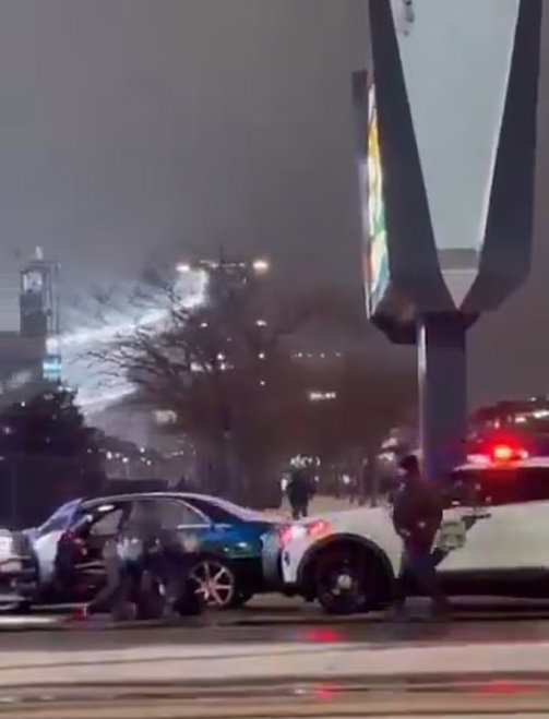 Driver Crashes into Philadelphia Police During Chaotic Arrest Outside ...