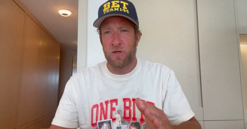 Barstool’s Dave Portnoy Taunts Mexican Boxer Facing Deportation for ...