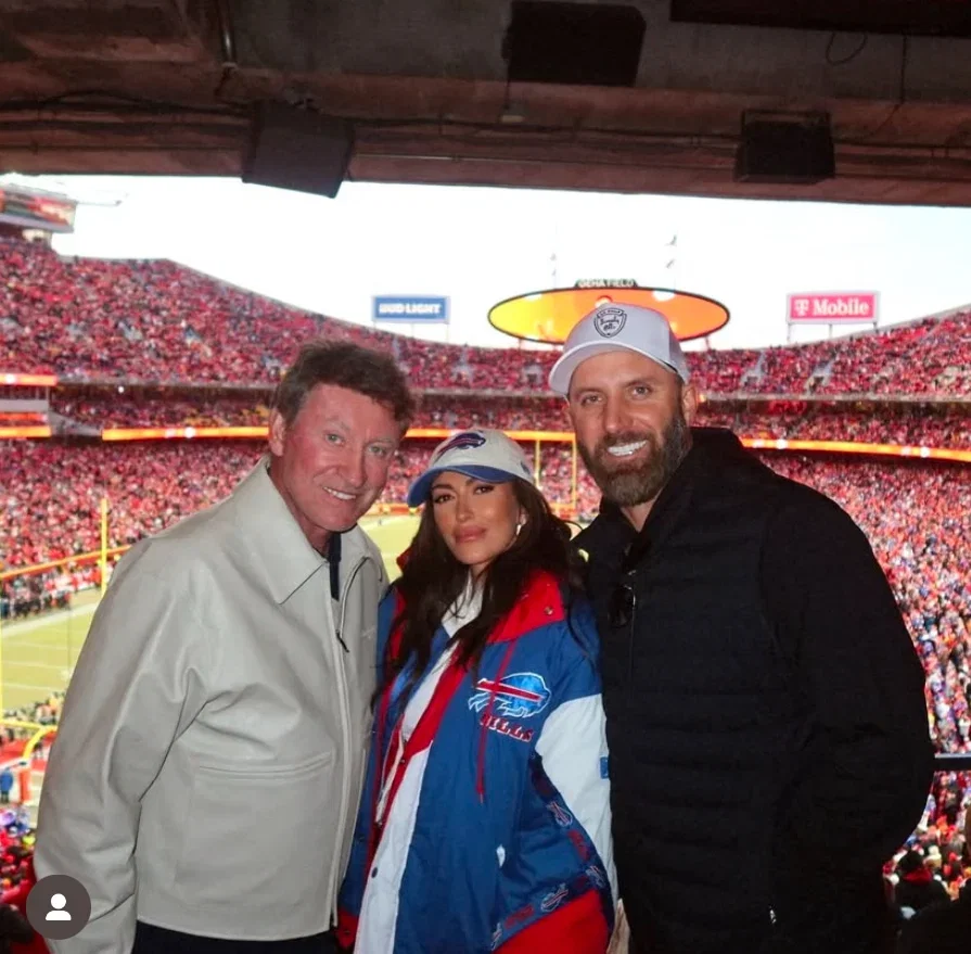 Paulina Gretzky Reveals Her Super Bowl Pick with Bold Game-Day Support ...