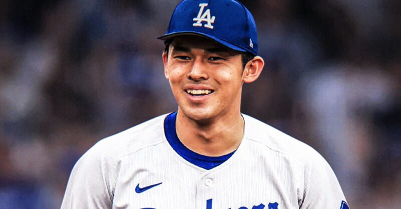 Dodgers Player Shows Class with Heartfelt Gesture for Roki Sasaki - TMSPN