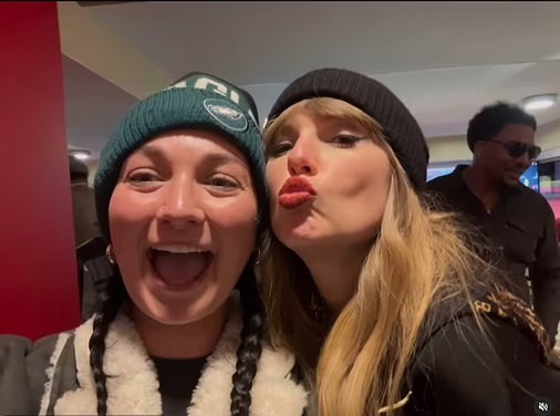 Lifelong Taylor Swift Fan Shares Emotional Experience Meeting Pop Star ...
