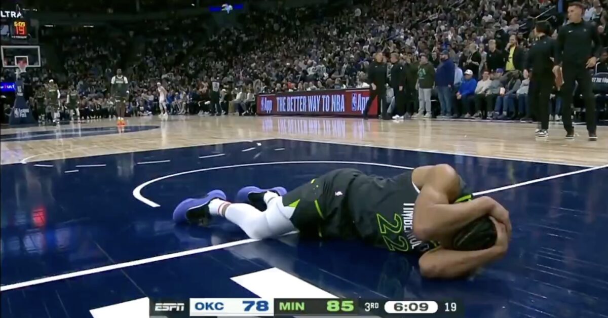 Timberwolves Rookie Sustains Head Injury Following Frightening Fall - TMSPN