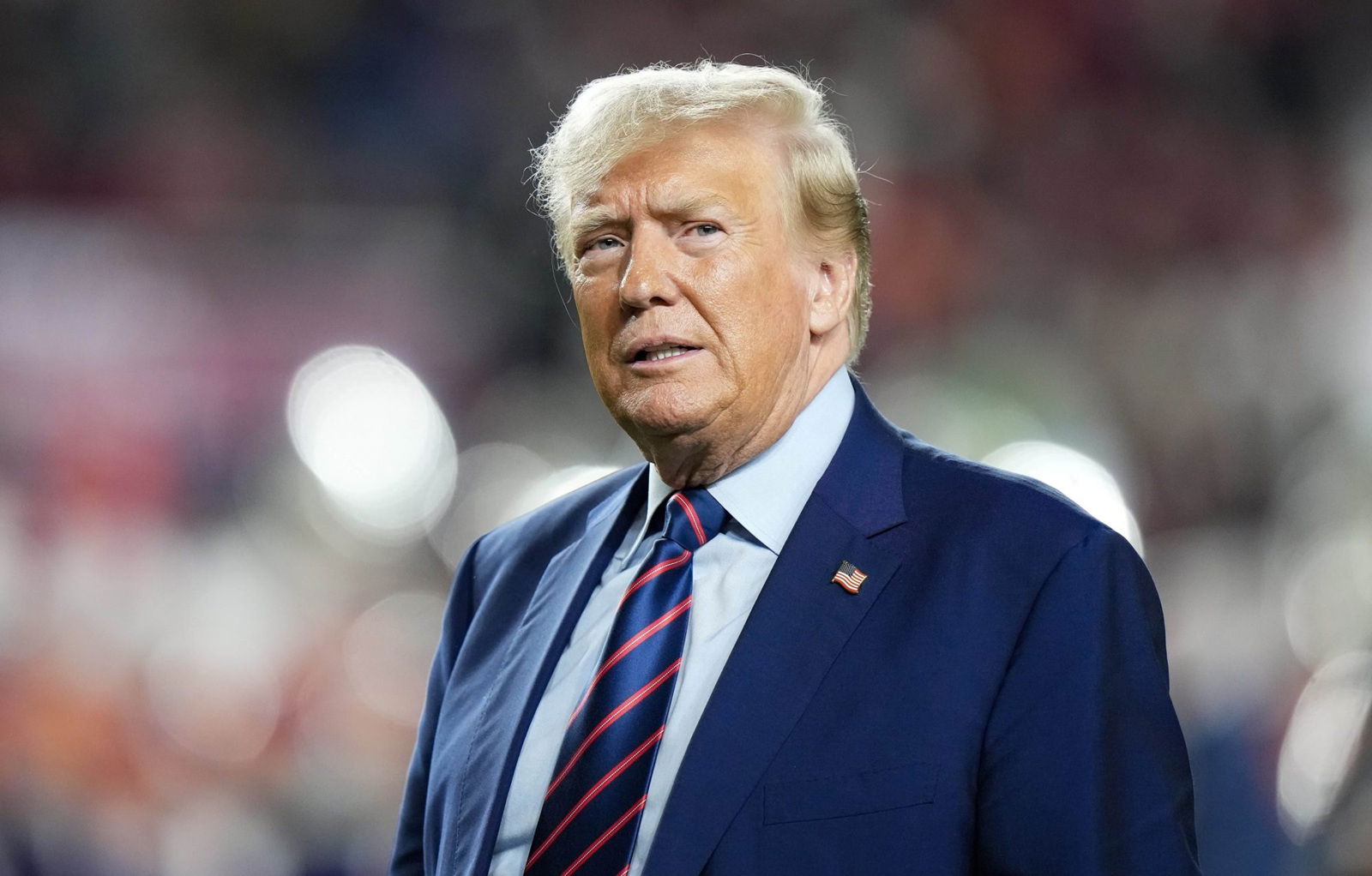 Donald Trump Pays Tribute to Boxing Legend George Foreman - TMSPN