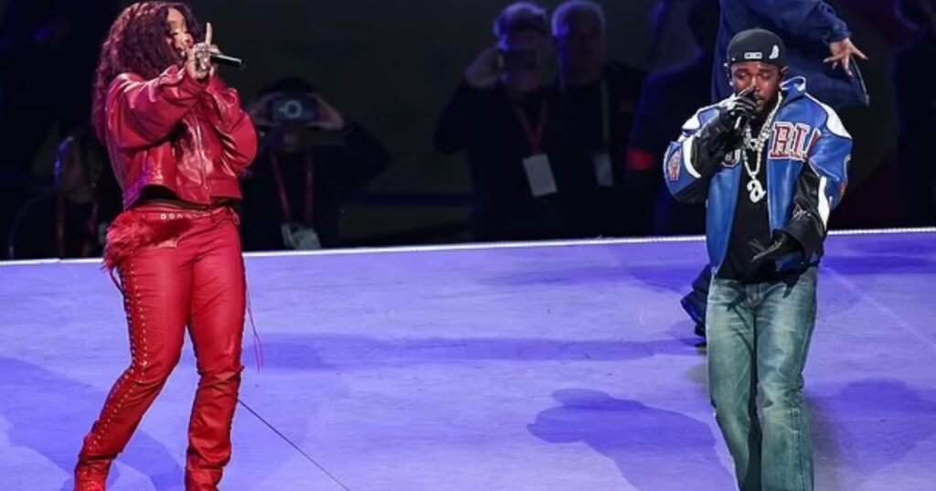 Fans Shocked by Kendrick Lamar’s Height During Super Bowl Halftime Show ...