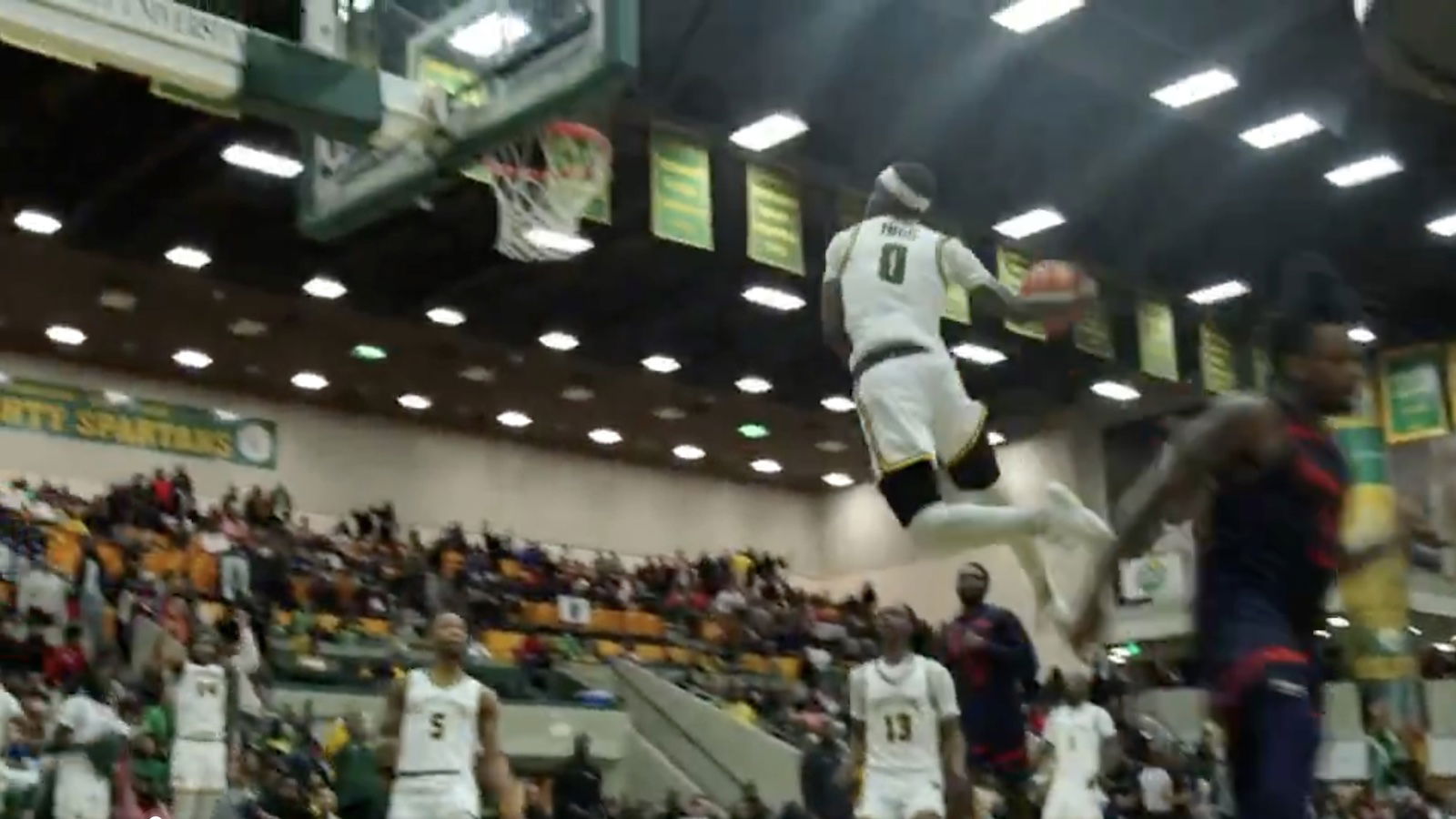College Basketball Player Throws Down Jaw-Dropping Dunk of the Year ...