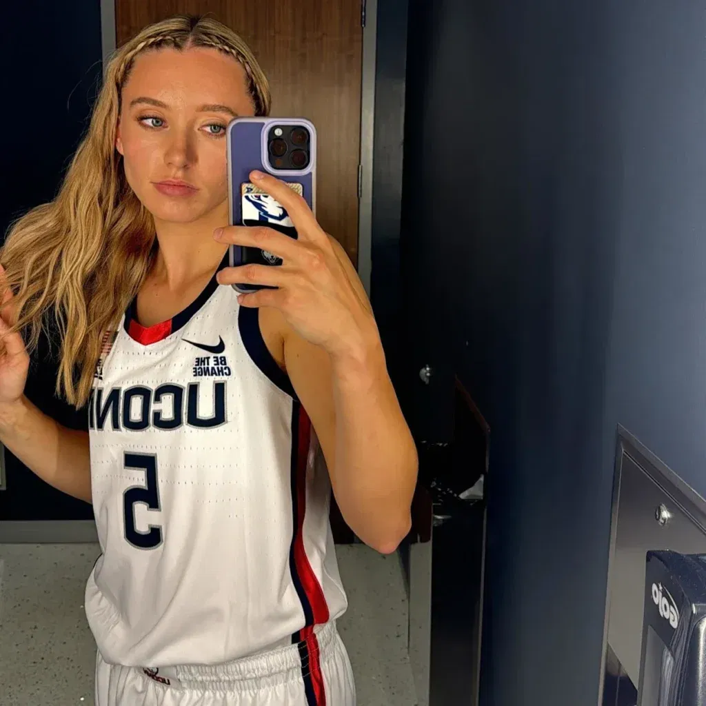 Paige Bueckers Shows Off Glam Look and Smooth Dance Moves Before Dominant Performance Against ...