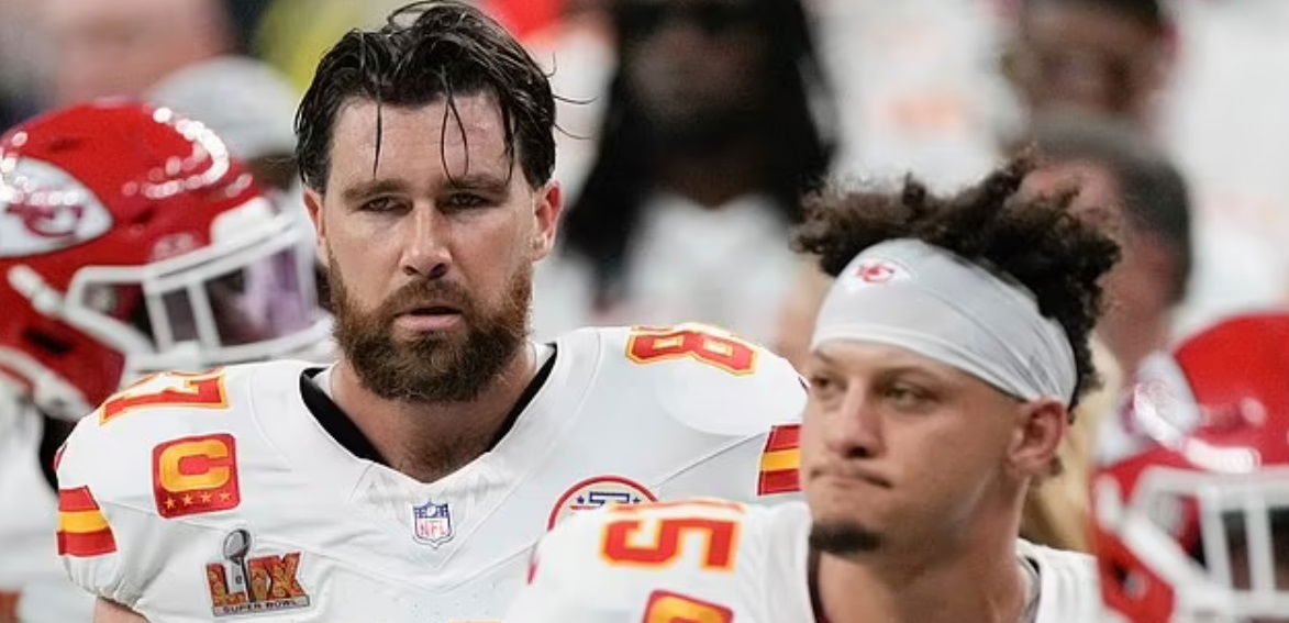 Travis Kelce Under Fire as Fans Accuse Him of ‘Giving Up’ on Patrick Mahomes in Super Bowl 59 ...