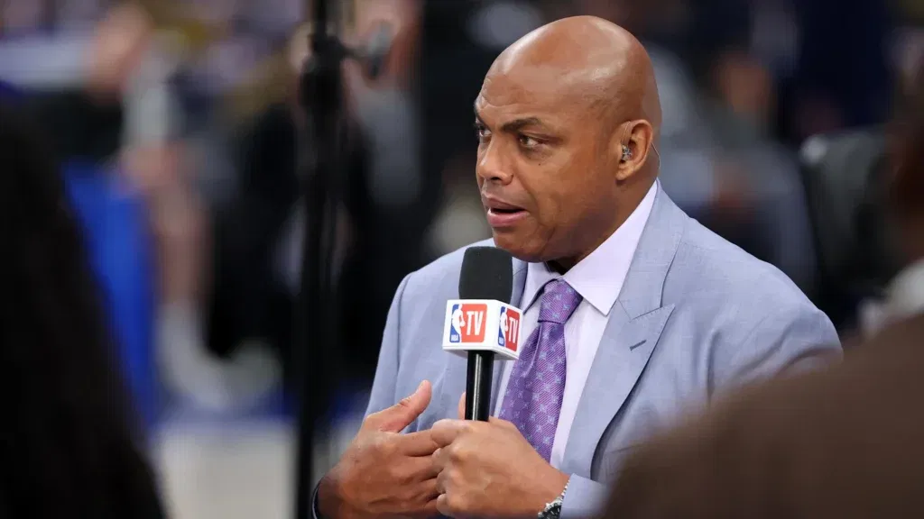 Charles Barkley Sends Strong Message to Ja Morant Over Controversial ... Charles Barkley Sends Strong Message to Ja Morant Over Controversial ...