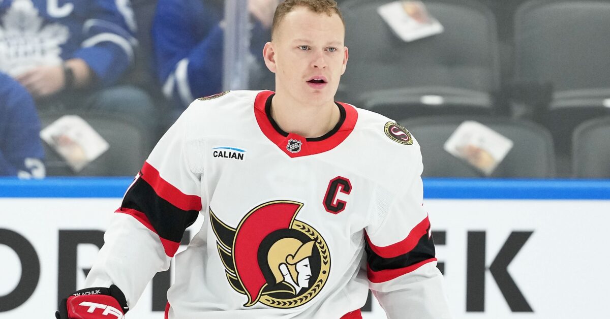 Brady Tkachuk Reacts to Ottawa Fans Booing U.S. National Anthem - TMSPN