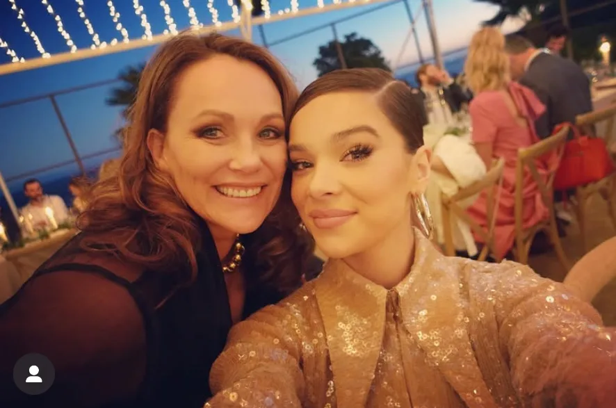 Hailee Steinfeld, Fiancée of Bills QB Josh Allen, Shares Heartfelt ...