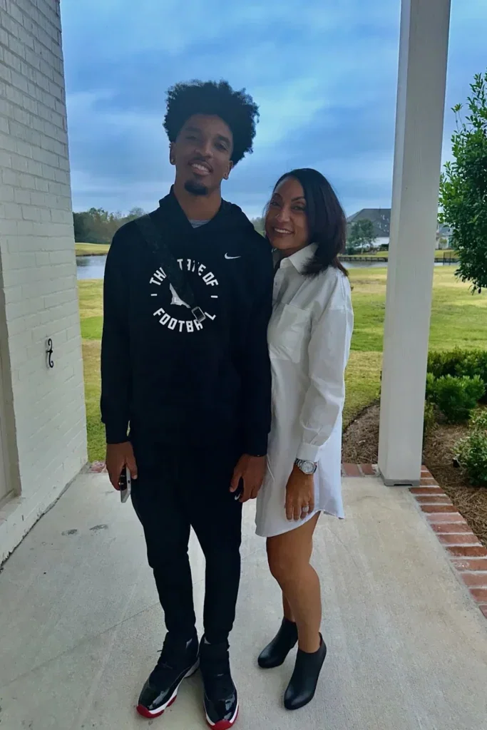 Jayden Daniels’ Mom Steals the Show by Sitting Between Him and JuJu ...