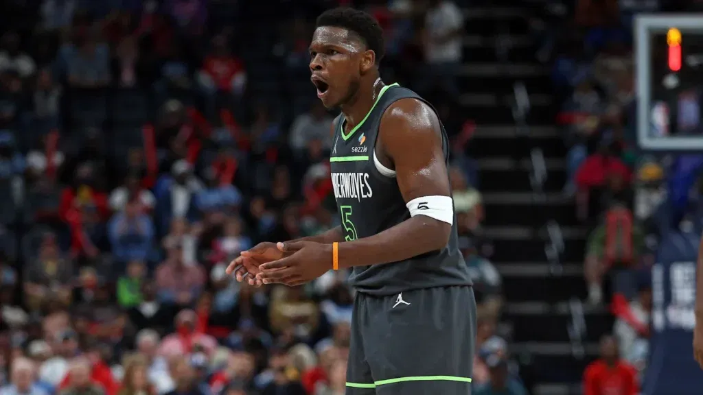 Anthony Edwards Studied Michael Jordan Tape Before Erupting for 44 ...