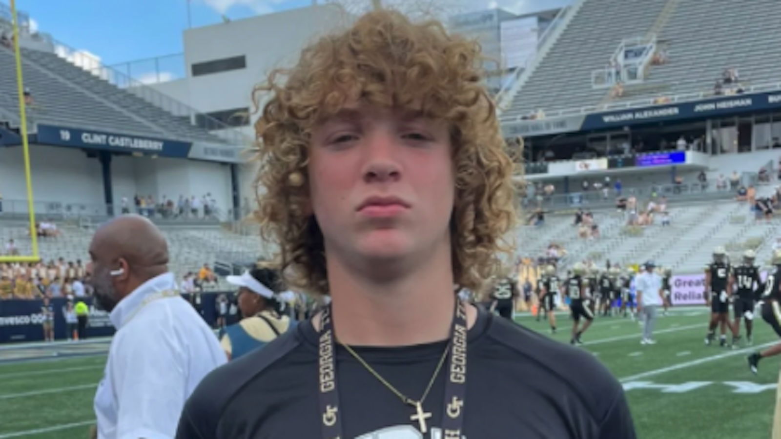 Top QB Recruit with Familiar Name Scheduled for Notre Dame Visit - TMSPN