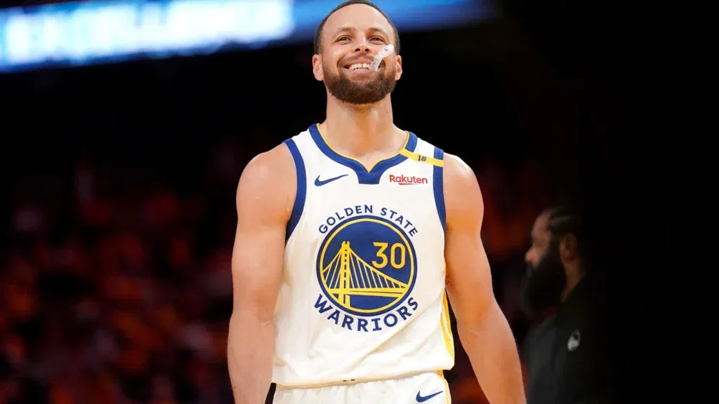 Steph Curry Drops Hint About Availability Ahead of Crucial Game 5 - TMSPN