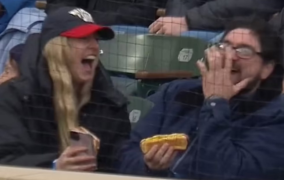 Cubs Couple Goes Viral for Hot Dog Moment Straight Out of a Rom-Com ...