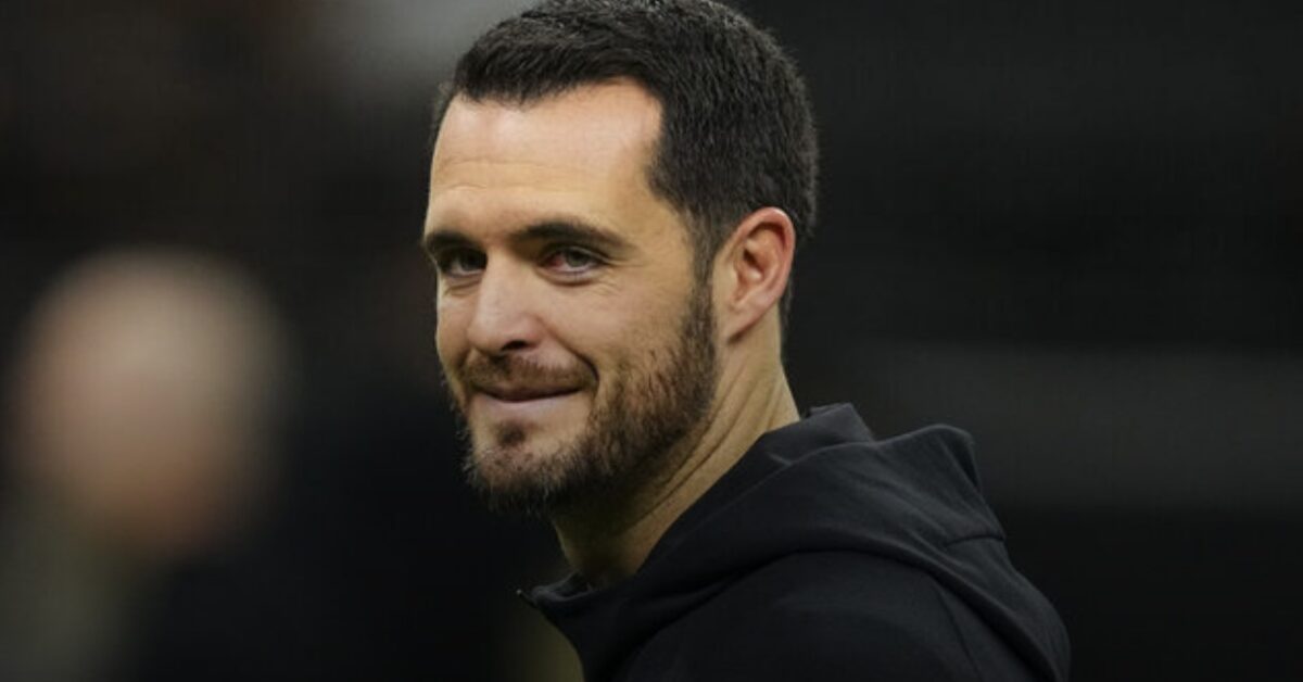 Derek Carr Takes On Surprising New Role Just Three Months After ...